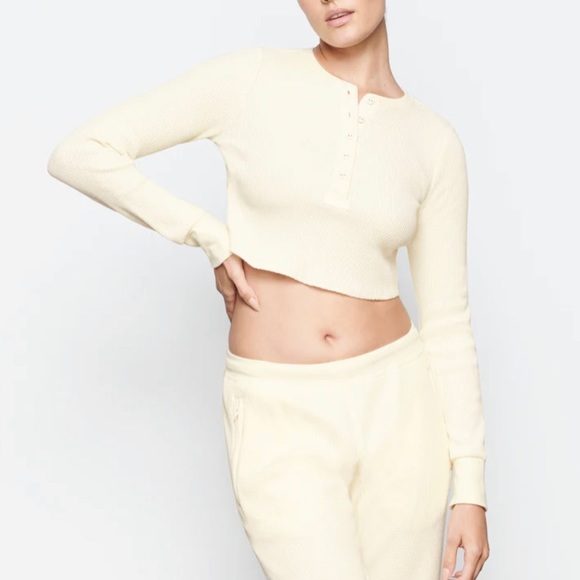 SKIMS | Tops | Nwt Skims Waffle Long Sleeve Cropped Henley | Poshmark